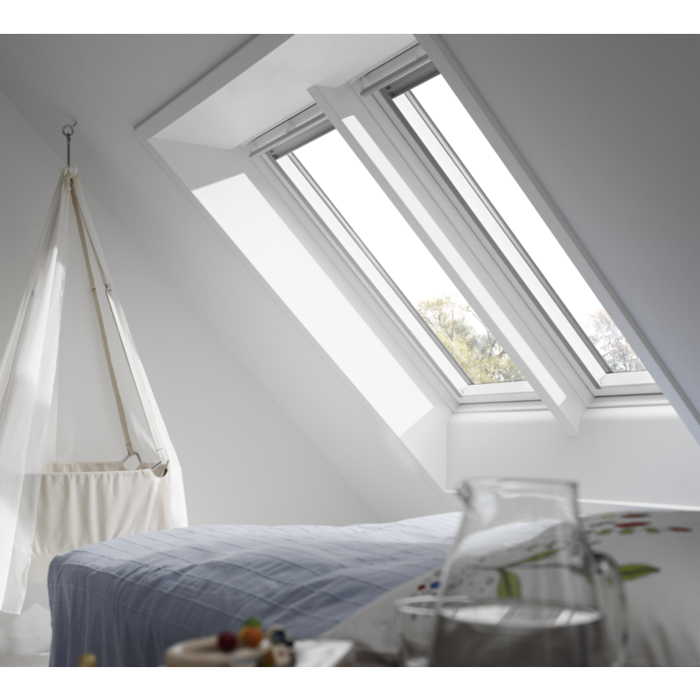 VELUX GGL PK10 2066 White Painted Centre-Pivot Window (94 x 160 cm ...