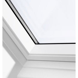 VELUX GGU FK04 0067 High Energy Efficiency White Centre-Pivot Roof ...