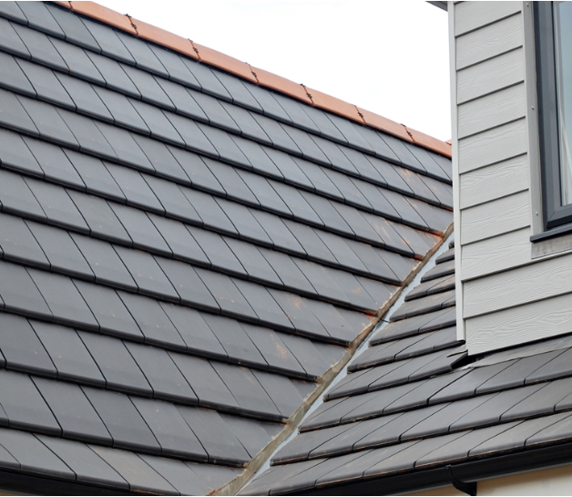 Planum Clay Interlocking Low Pitch Roof Tile - 10° | Roofing Outlet