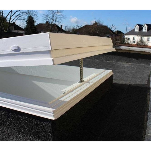 RAYLUX Remote Control for Electric Opening Rooflights | Roofing Outlet